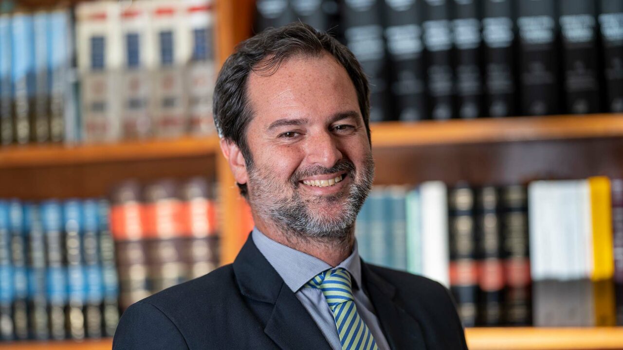 NUESTROS ABOGADOS - Estudio Bunge